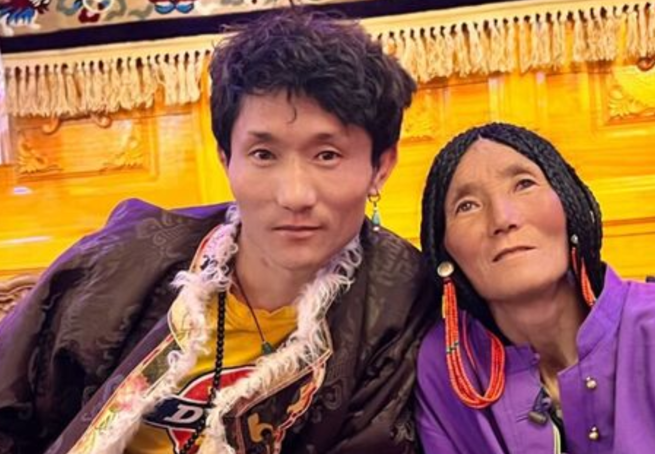 Tibetan singer released early - Free Tibet